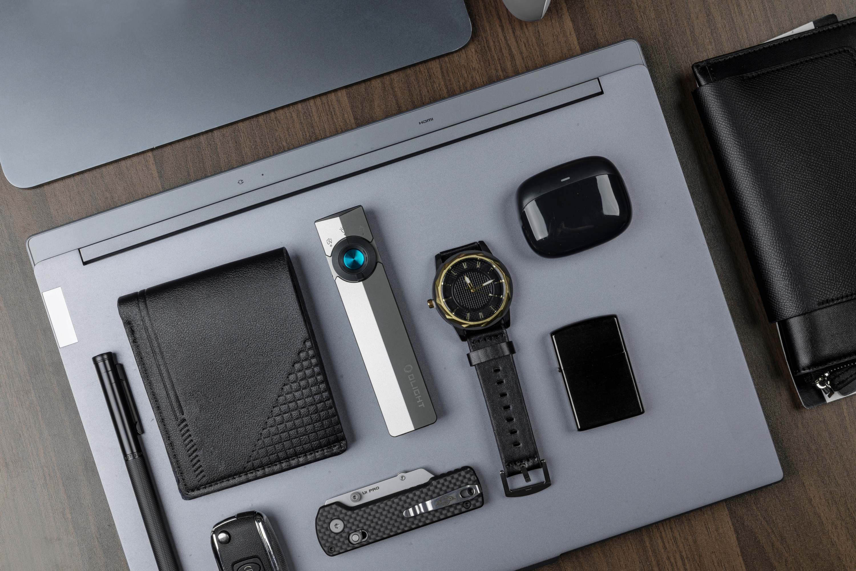 Choisir la Meilleure Lampe Torche EDC : Guide Complet et Conseils